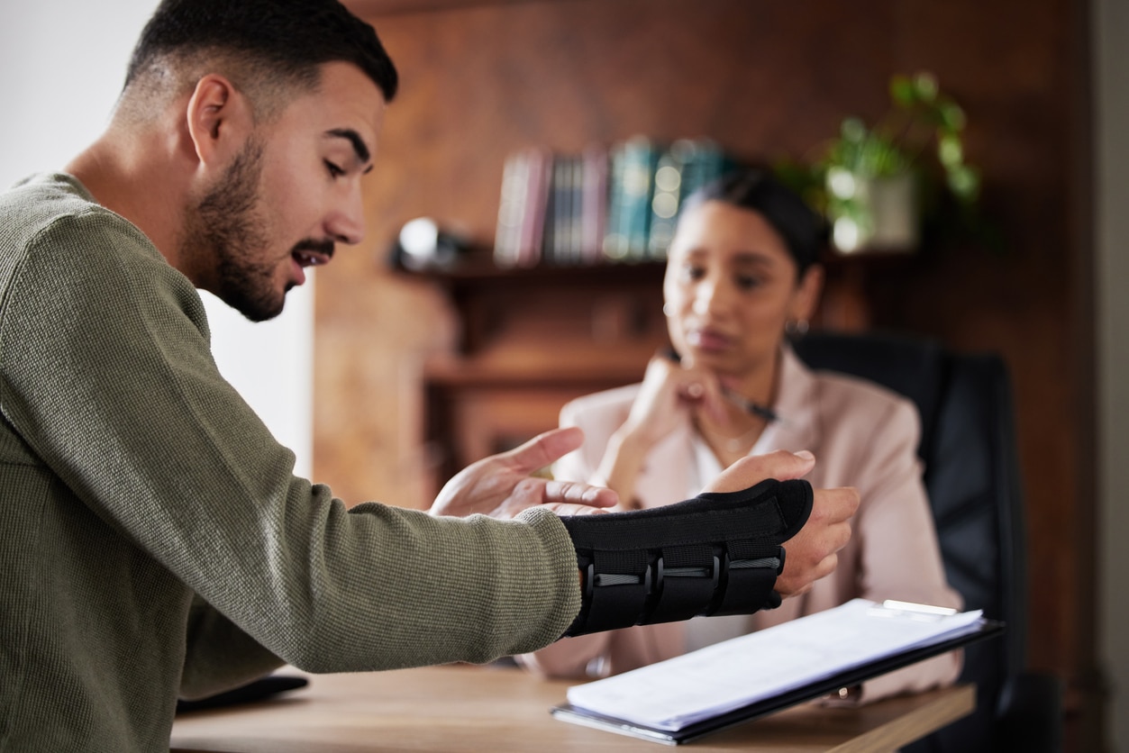 Amputation Injury Lawyer - Labrum Law Firm Personal Injury Lawyers